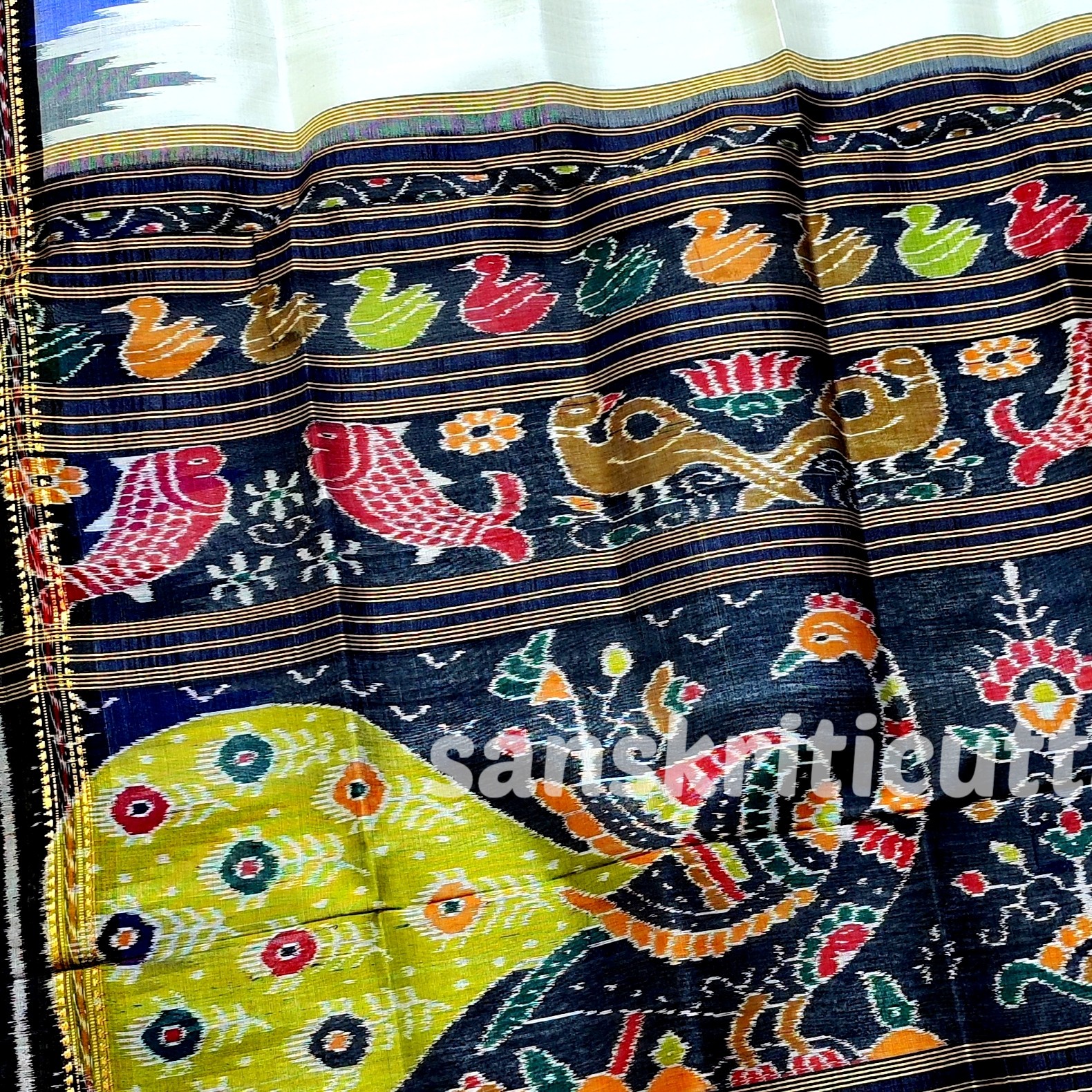 Fish Motif Ikat Pattern: Unveiling the Significance of Odisha Handloom ...