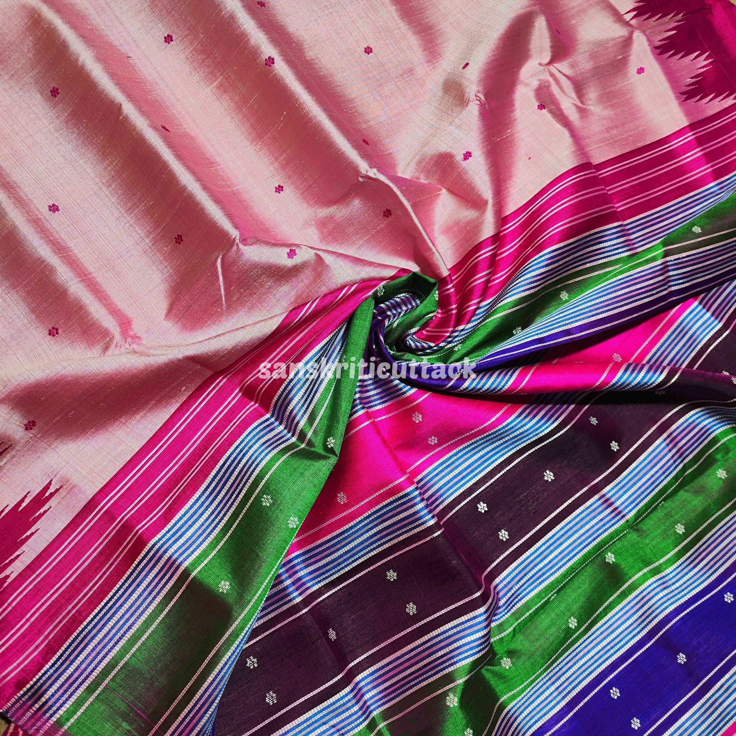 Berhampuri Saree: A Perfect Blend of Culture and Heritage in Every Yarn ...